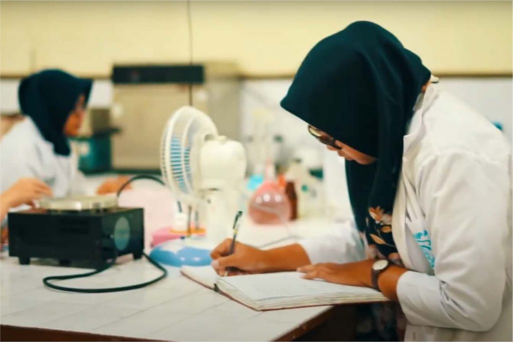 UNS Integrated Laboratory – physicsedu